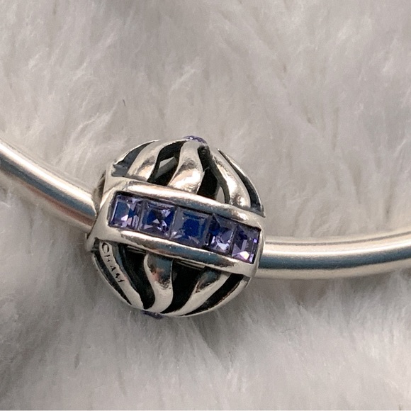 Chamilia | Jewelry | Chamilia Sterling Swarovski Blaze Charm | Poshmark